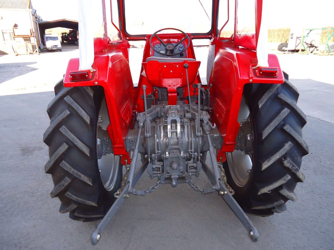 Massey Ferguson 165 - Vintage Massey Ferguson