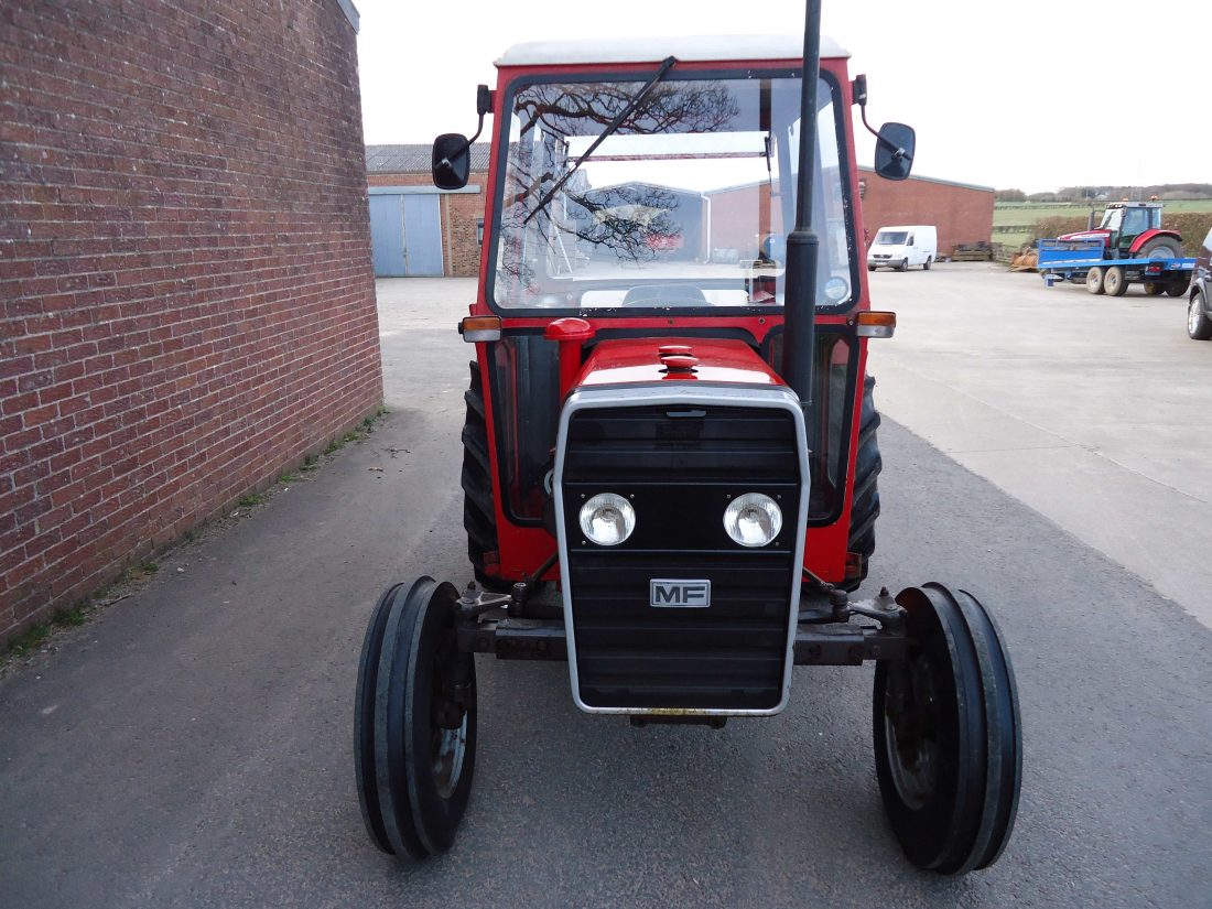 Massey Ferguson 230 - Vintage Massey Ferguson